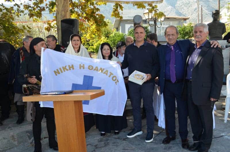 Συγκίνηση και περηφάνια κατά την επίσκεψη των Μανιατών στην Κρήτη
